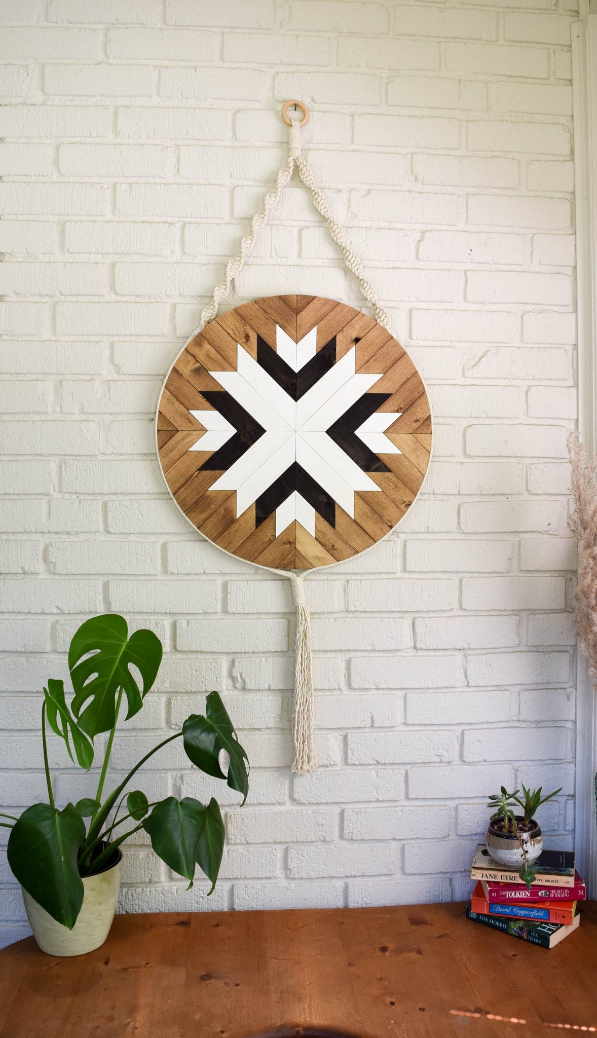 Starling - Round Macrame Wood Wall Art Hanging – Roaming Roots